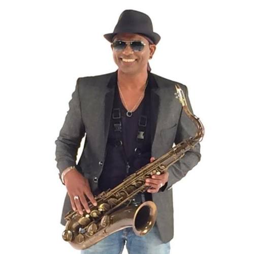 Hector Dias Biography Birthday Age Family Photos and Videos | Actor.lk