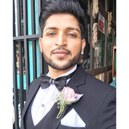 Hashan Rathnayake Biography Birthday Age Family Photos and Videos ...