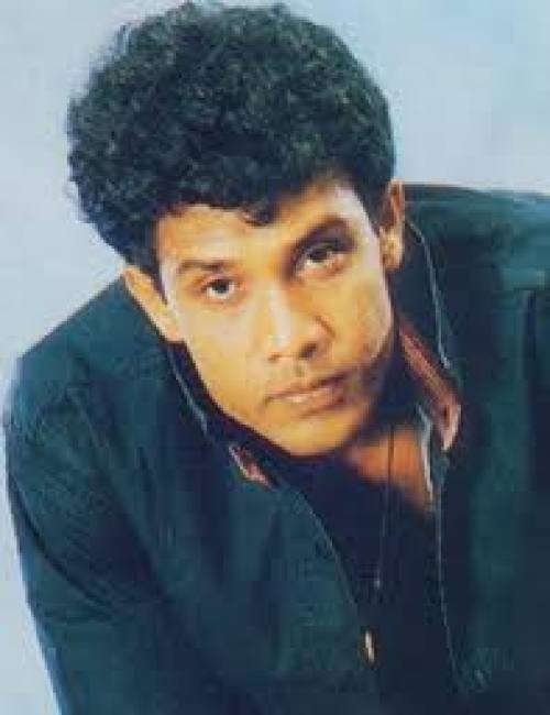 Roger Senevirathna Biography Birthday Age Family Photos and Videos ...
