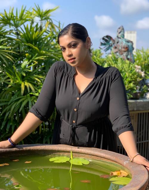 Raini Charuka Biography Birthday Age Family Photos and Videos | Actor.lk
